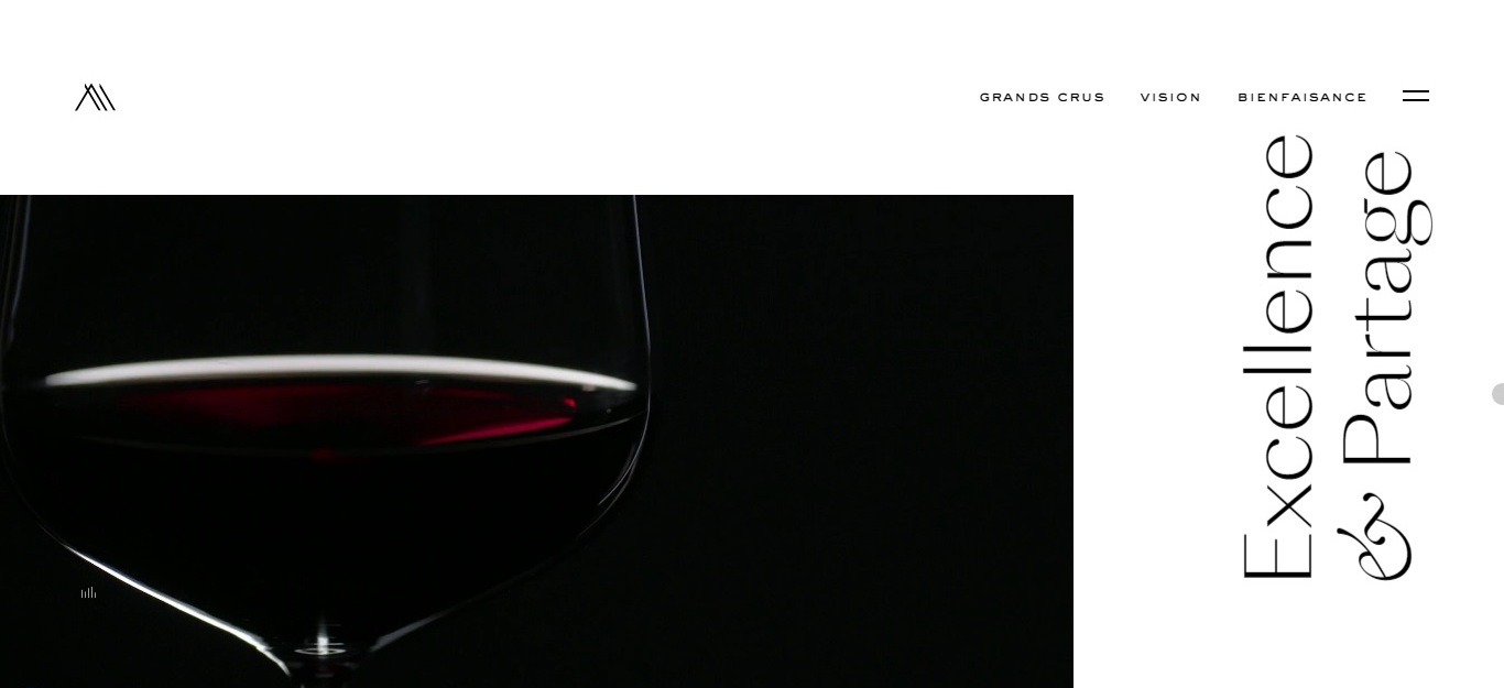 Black Websites: 10 Black Website Design Examples 🖤| Weblium