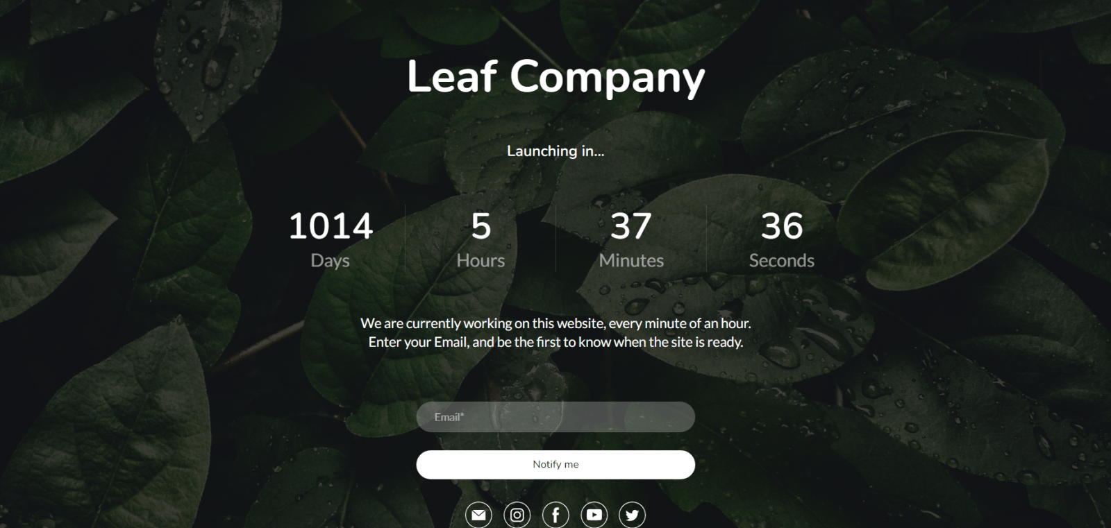 Website Under Construction: Guide with Page Examples | Weblium Blog